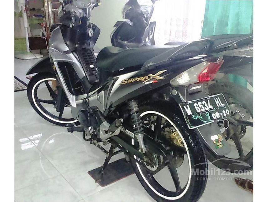 Jual Motor Honda Supra 2010 0.1 di Jawa Timur Manual Silver Rp 10.100. ...