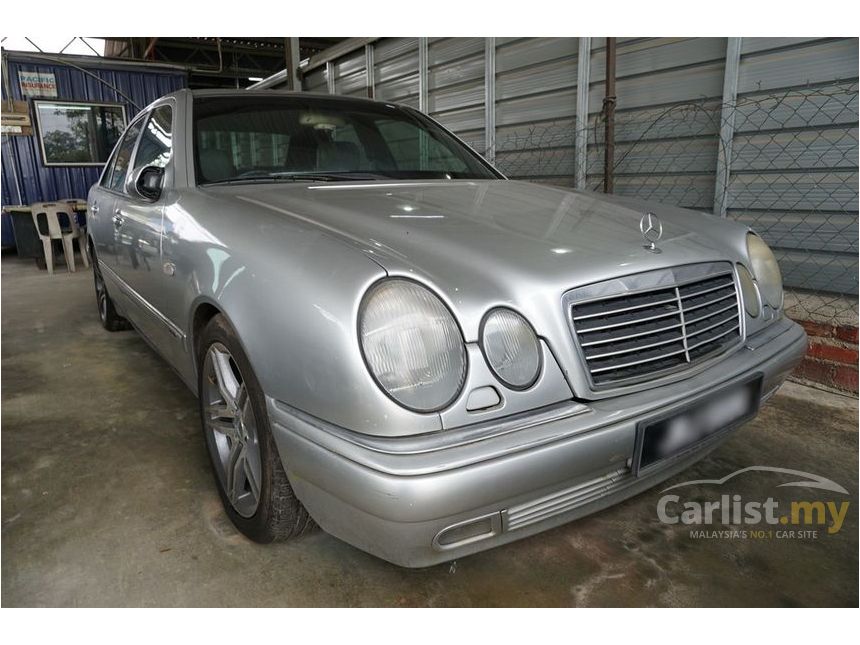 Mercedes-Benz E320 1997 Avantgarde 3.2 in Johor Automatic Sedan Silver ...