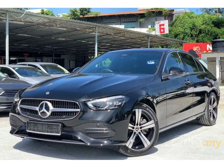 Used 2022 Mercedes-Benz C200 1.5 AMG Sedan W206 LIKE NEW CAR - Carlist.my