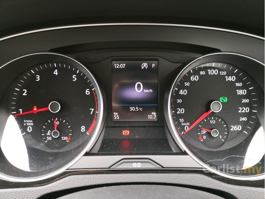 Volkswagen Passat 2018 280 TSI Trendline 1.8 in Kuala Lumpur Automatic ...