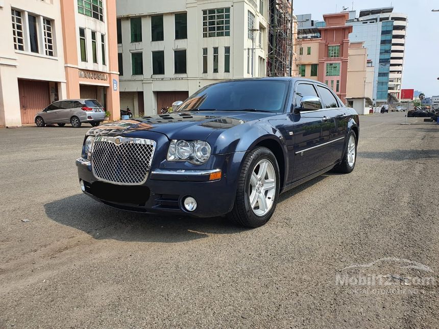 Jual Mobil Chrysler 300C 2010 3.5 di DKI Jakarta Automatic Sedan Hitam ...