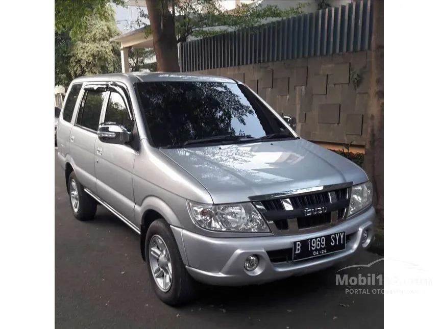 Jual Mobil Isuzu Panther 2014 LV 2.5 di DKI Jakarta Manual SUV Silver ...