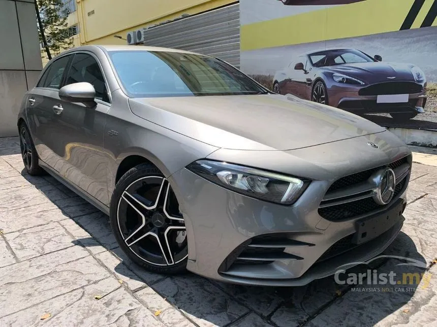 Recon 2019 MERCEDES BENZ A35 AMG 2.0 4MATIC - Carlist.my