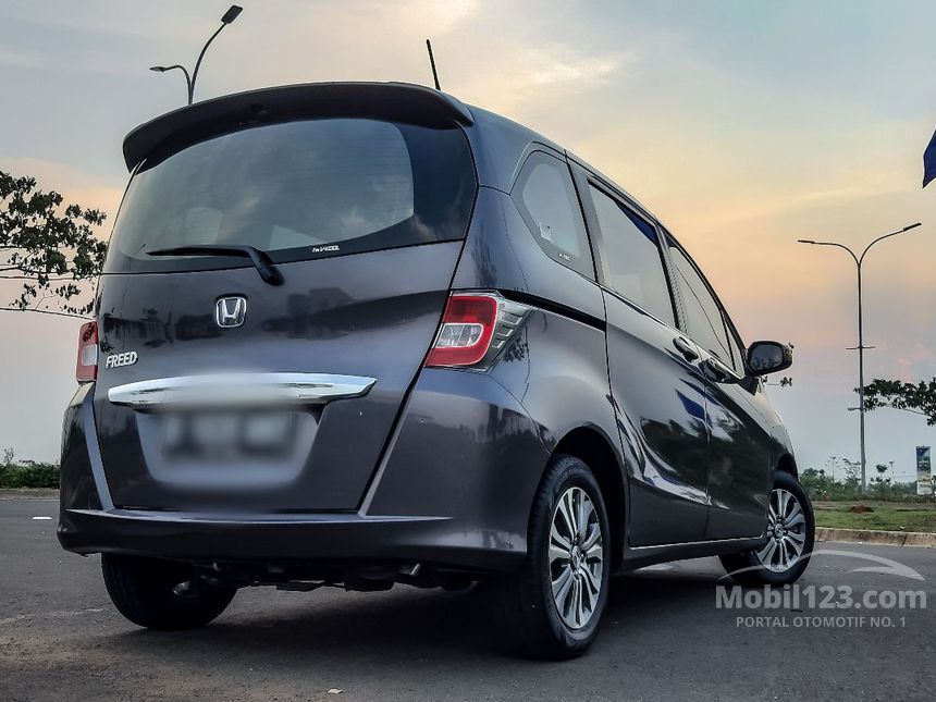 Jual Mobil Honda Freed 2015 E 1.5 di Banten Automatic MPV Abu-abu Rp ...
