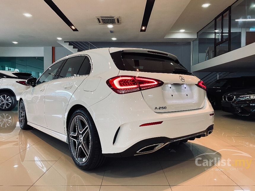 Mercedes-Benz A250 2018 AMG 2.0 in Kuala Lumpur Automatic Hatchback White for RM 229,000 ...