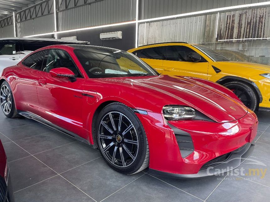 Recon 2022 PORSCHE TAYCAN GTS JAPAN SPEC/PANROOF/SPORT CRONO/18WAY ...