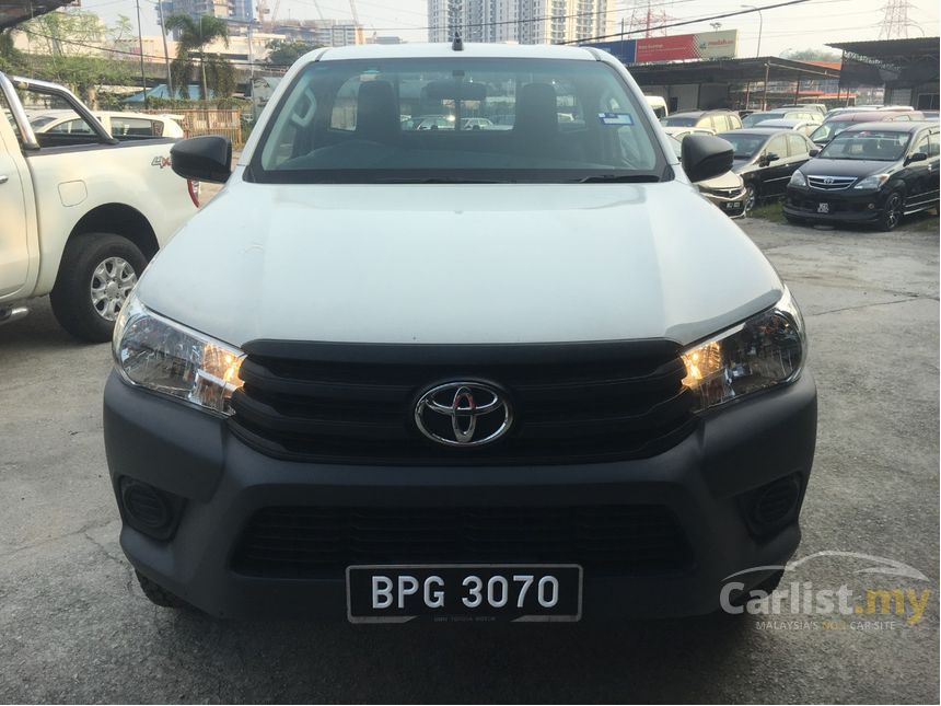 Toyota Hilux 2017 2.4 in Kuala Lumpur Manual Pickup Truck White for RM ...