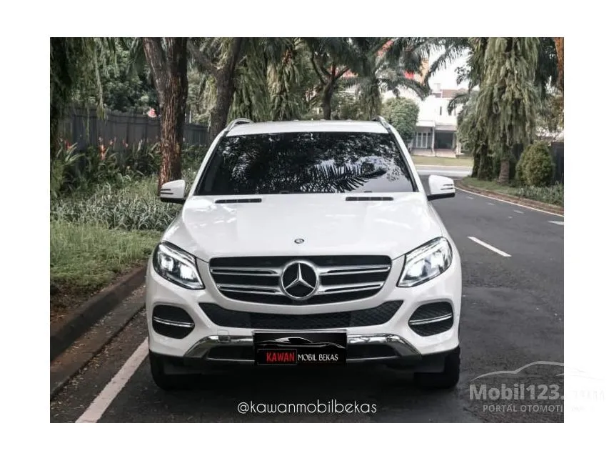 Jual Mobil Mercedes-Benz GLE400 2016 AMG 4Matic 3.0 di Banten Automatic Coupe Putih Rp 684.000. ...