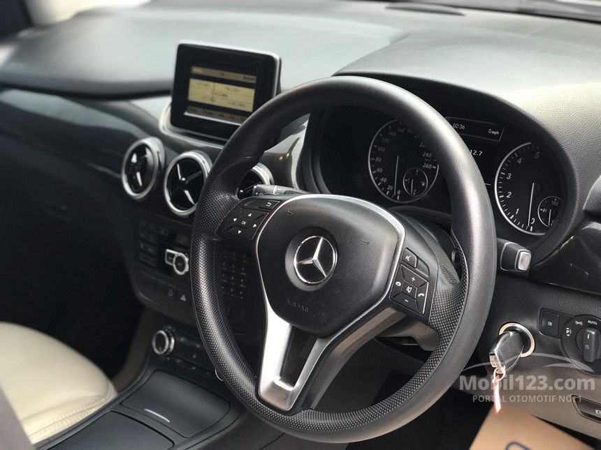 Jual Mobil Mercedes-Benz B200 2012 Urban 1.6 di DKI Jakarta Automatic ...