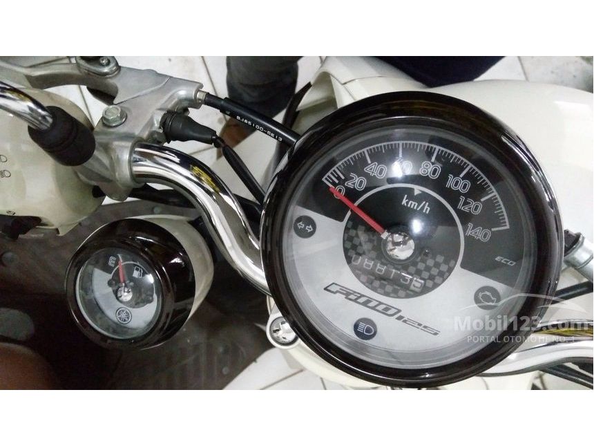 Jual Motor Yamaha Fino 2016 0.1 di DKI Jakarta Automatic Others Putih ...