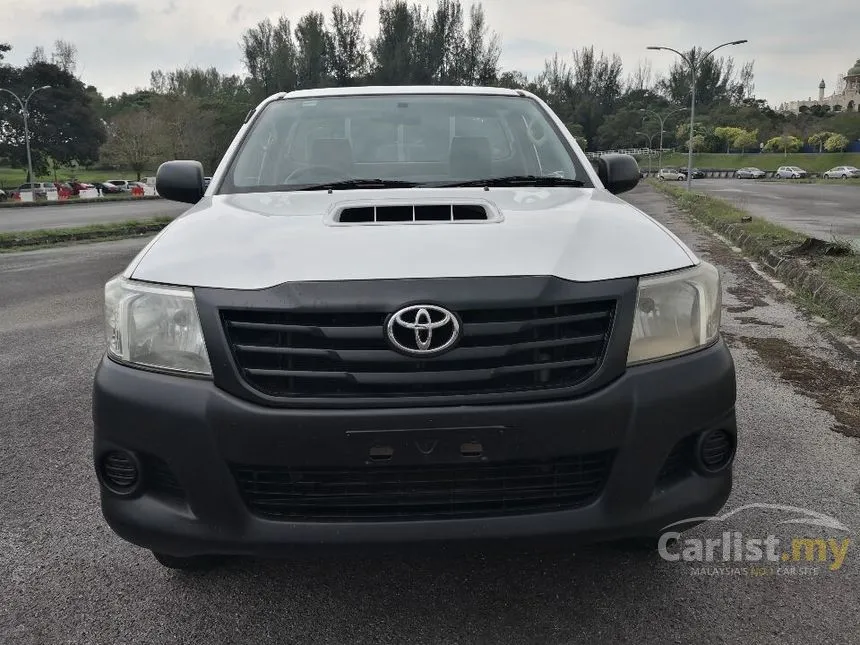 Used 2014 TOYOTA HILUX 2.5 (M) VNT SINGLE CAB 4X4 Pickup Truck - Carlist.my