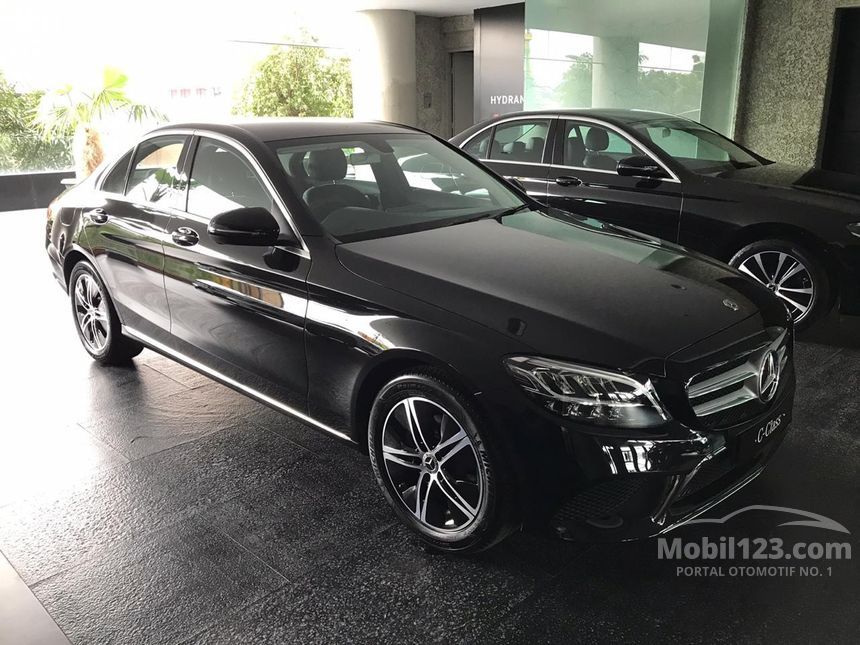 Jual Mobil Mercedes-Benz C180 2020 Avantgarde Line 1.5 di DKI Jakarta ...