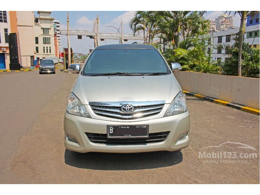 Jual Mobil Toyota Kijang Innova 2010 G 2.5 di DKI Jakarta Manual MPV ...