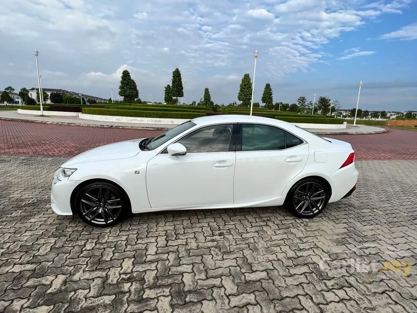 Used 2014 Lexus IS250 2.5 F Sport Sedan - Carlist.my