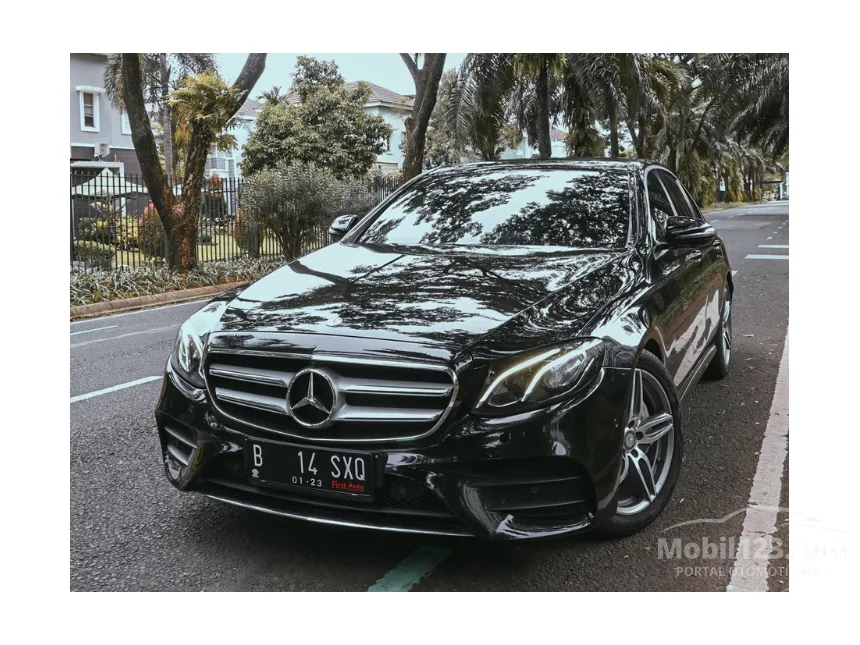 Jual Mobil Mercedes-Benz E300 2018 AMG Line 2.0 di DKI Jakarta ...