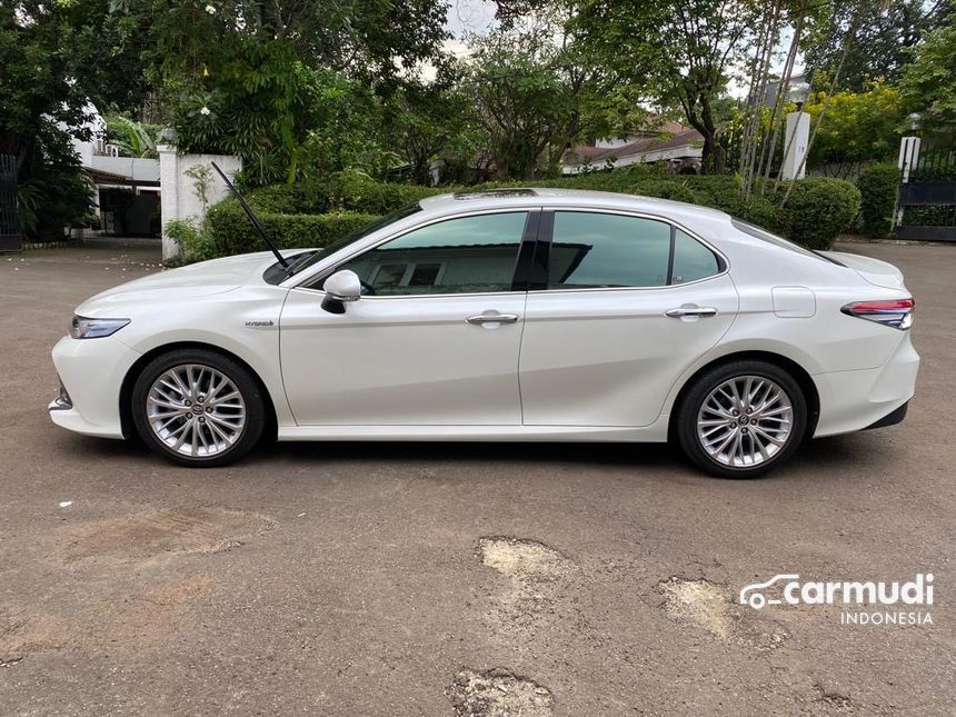 Jual Mobil Toyota Camry Hybrid 2019 HV 2.5 di DKI Jakarta Automatic ...