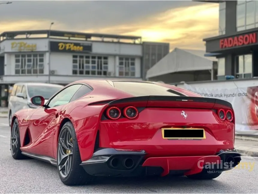 Recon 2019 Ferrari 812 Superfast Coupe 6.5 V12 F1 DCT Unregistered ...