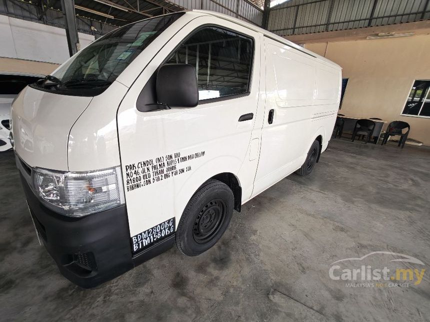 Toyota Hiace 2.5 Panel Van 2011 - RM 48,800 - Carlist.my