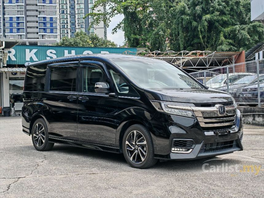 Recon 2020 Honda Step WGN 1.5 SPADA Cool Spirit MPV - 8 Seater, Grade 4 ...