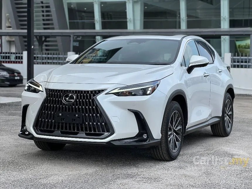 Recon 2022 Lexus NX250 2.5 Low Mileage Unit HUD BSM Lexus Safety Sense ...