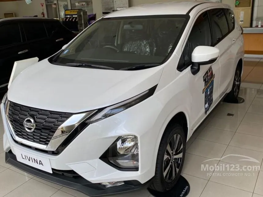 Jual Mobil Nissan Livina 2022 VE 1.5 di DKI Jakarta Automatic Wagon ...