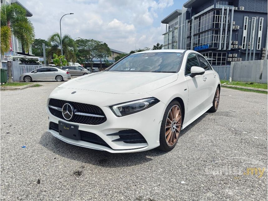 Recon 2020 Mercedes-Benz A250 2.0 AMG EDITION 1 FULL SPEC - Carlist.my