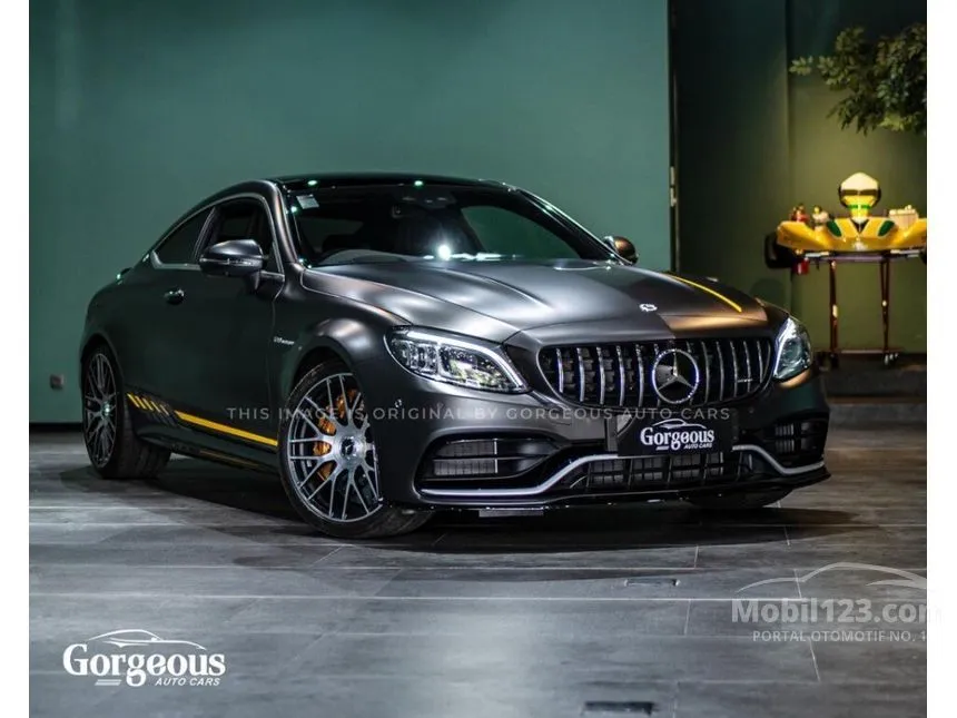 Jual Mobil Mercedes-Benz C63 AMG 2023 S AMG Final Edition 4.0 di DKI ...