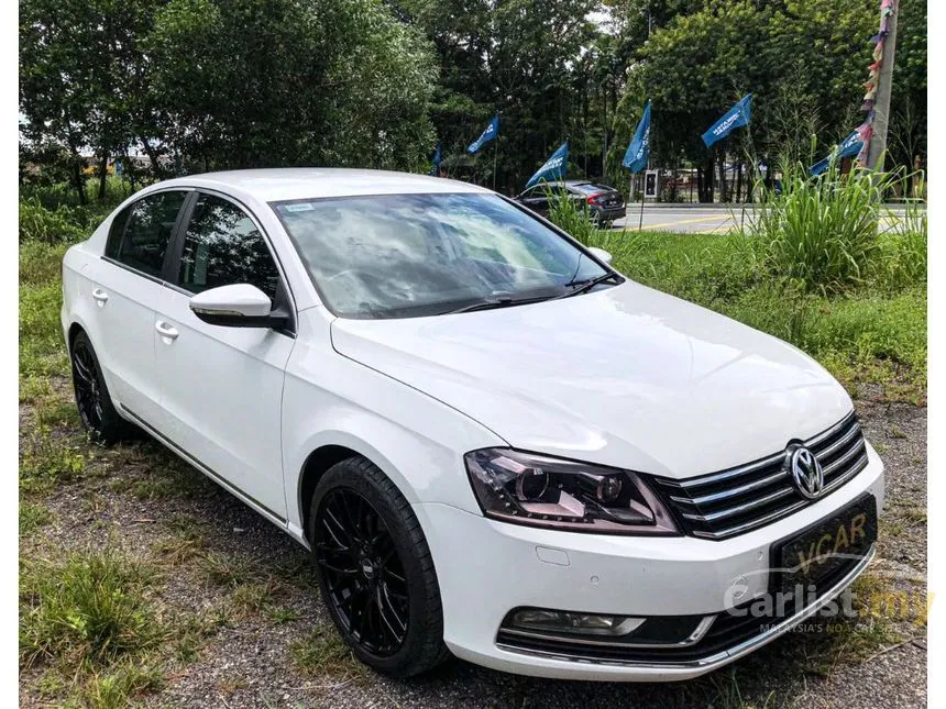 二手 2014 Volkswagen Passat 1.8 TSI R-line Full Spec - Carlist.my