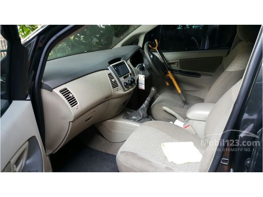 Jual Mobil Toyota Kijang Innova 2013 G 2.0 di Banten Manual MPV Hitam ...