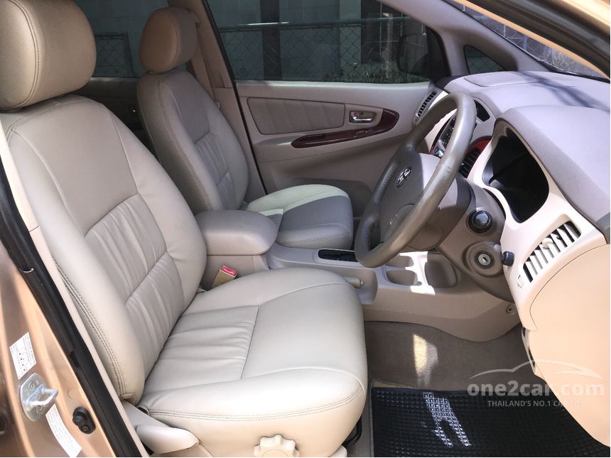 Toyota Innova 2006 V 2.0 in กรุงเทพและปริมณฑล Automatic Wagon สีทอง for ...