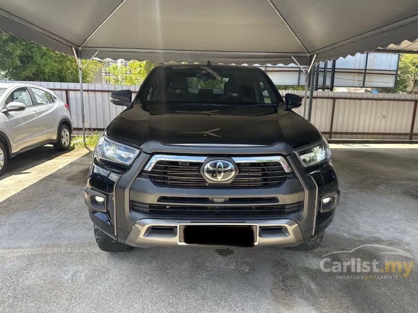 Used 2022 Toyota Hilux 2.8 Rogue Dual Cab Pickup - Carlist.my