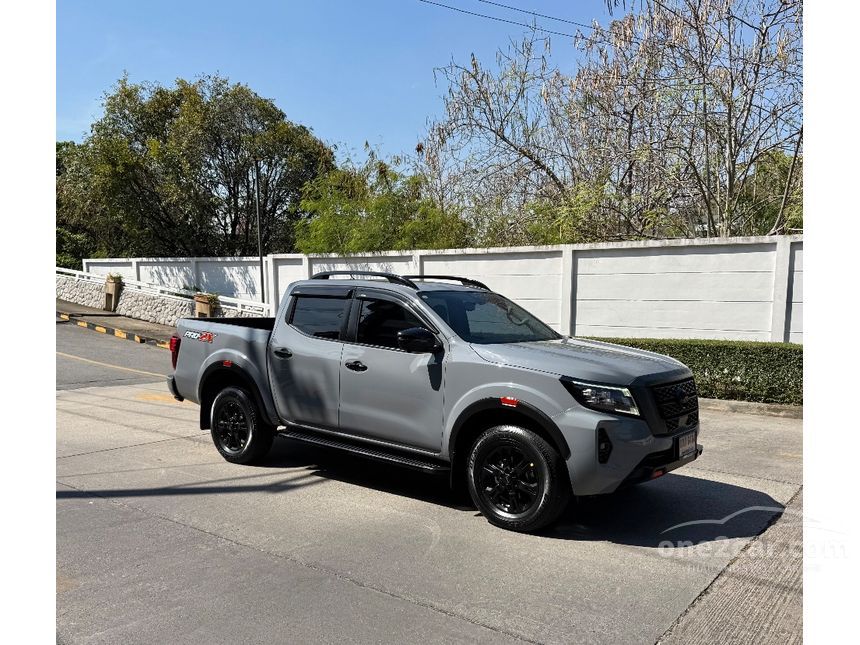 2022 Nissan Navara 2.3 Double Cab Calibre PRO-2X Pickup for sale on One2car