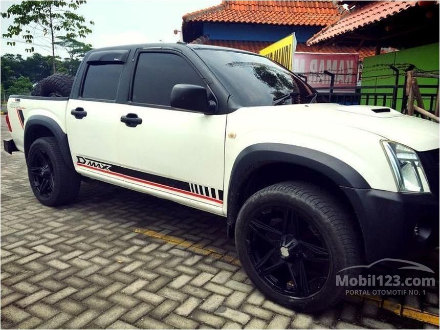 Jual Mobil Isuzu D-Max Rodeo 2011 3.0 di Jawa Timur Manual Double Cabin ...