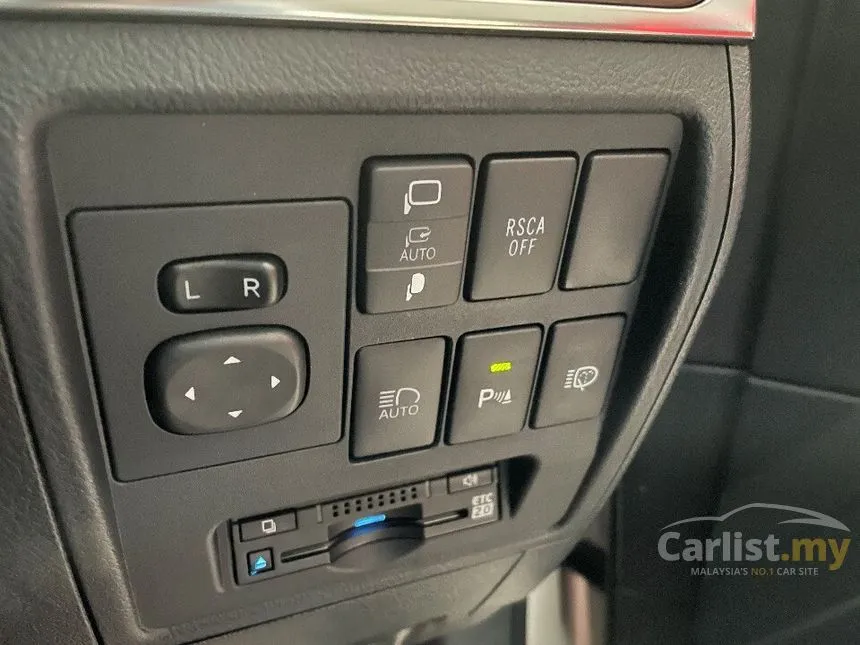 Recon 2019 Toyota Land Cruiser 4.6 ZX SUV RECON 360 Reverse Camera ...