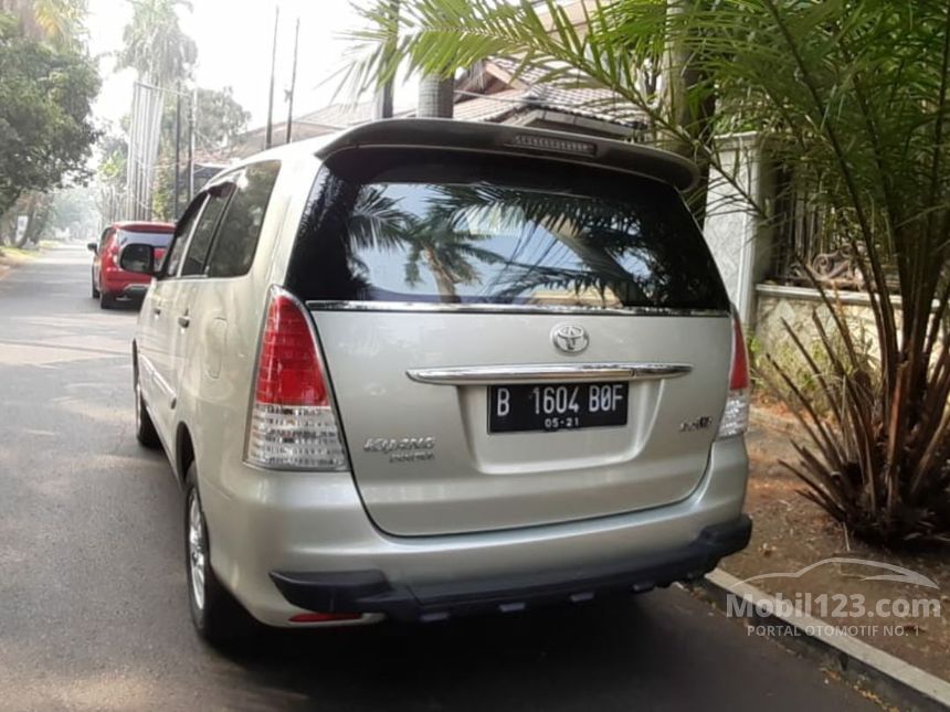 Jual Mobil Toyota Kijang Innova 2011 E 2.0 di DKI Jakarta Automatic MPV ...
