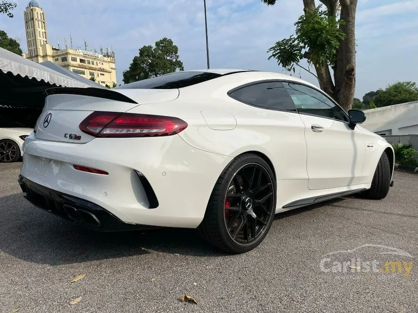 Recon 2019 MERCEDES BENZ C63S Coupe AMG, Facelift, Full Spec - Carlist.my