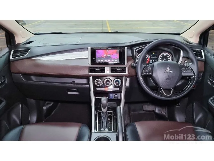 Jual Mobil Mitsubishi Xpander 2021 CROSS 1.5 di Jawa Barat Automatic ...