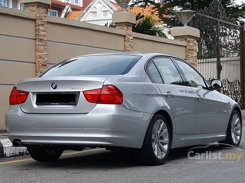 BMW 320i 2009 Sports 2.0 in Penang Automatic Sedan Silver for RM 77,000 - 3271192 - Carlist.my