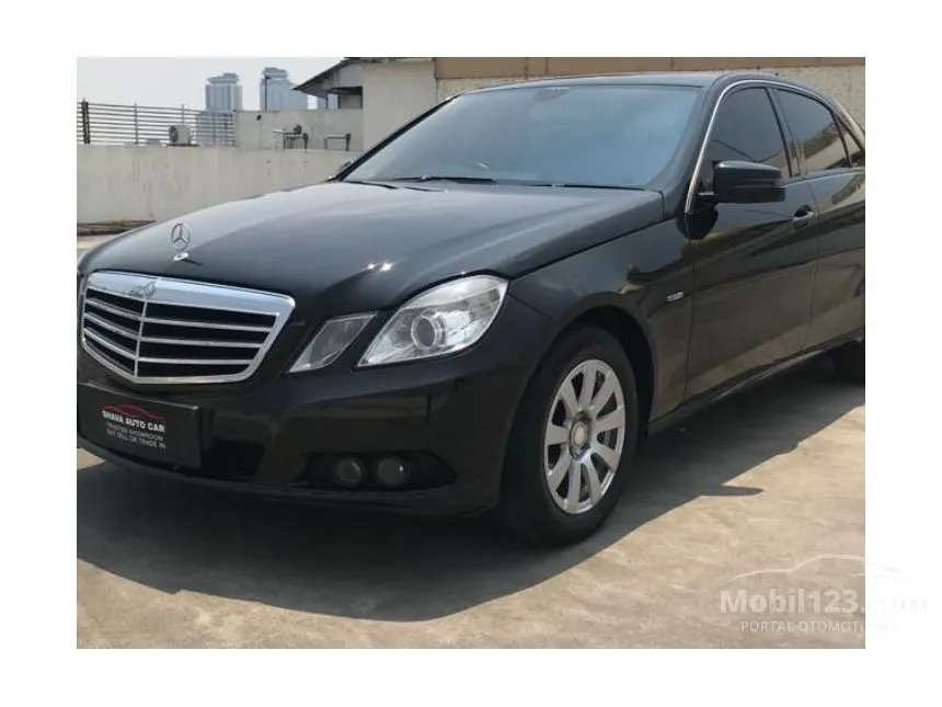 Jual Mobil Mercedes-Benz E200 2011 CGI 1.8 di DKI Jakarta Automatic Sedan Hitam Rp 197.000.000 ...