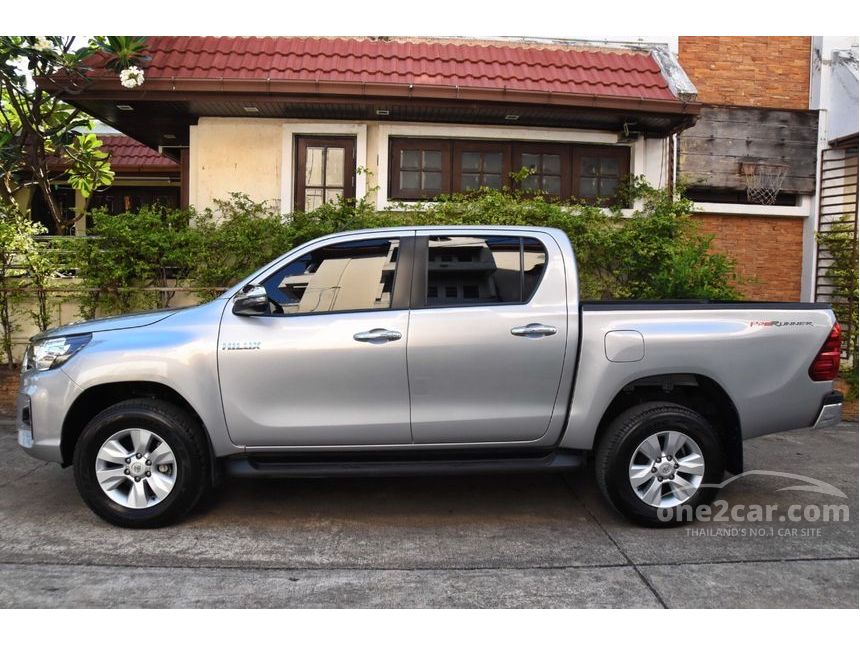 2018 Toyota Hilux Revo 2.4 DOUBLE CAB Prerunner J Plus Pickup MT for sale on One2car