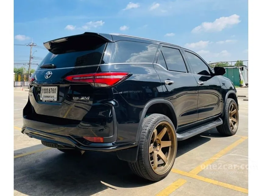 2021 Toyota Fortuner 2.4 (ปี 15-21) Legender 4WD SUV for sale on One2car