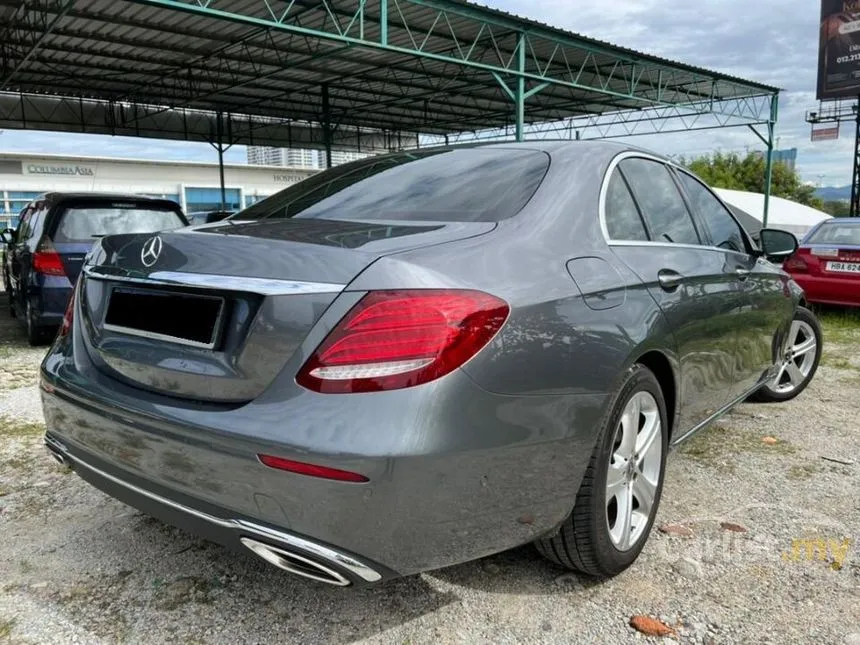Mercedes-Benz E200 2018 Avantgarde 2.0 在（state） Auto自动挡 Sedan Grey 于（价格 ...