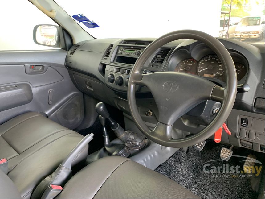Toyota Hilux 2013 G VNT 2.5 in Kuala Lumpur Manual Pickup Truck White ...