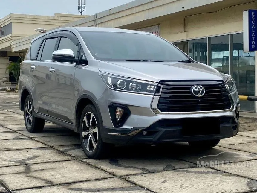 Jual Mobil Toyota Kijang Innova 2021 Venturer 50th Anniversary 2.4 di ...