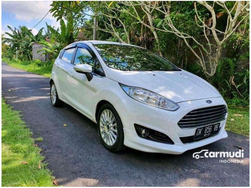 Jual Mobil Ford Fiesta 2015 1.0 EcoBoost 1.0 di Bali Automatic Putih Rp ...