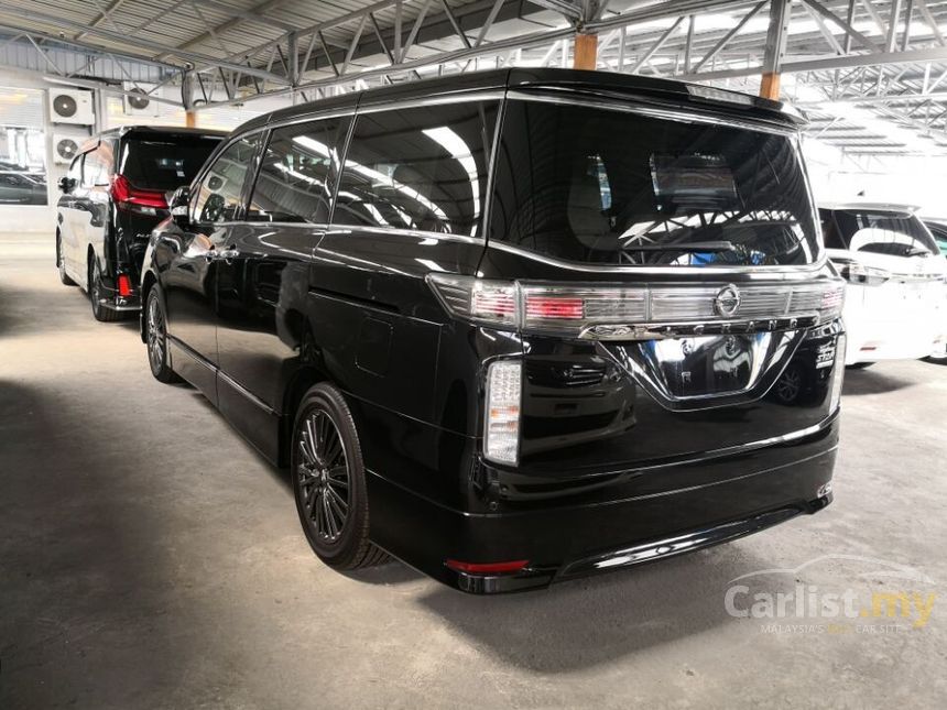 Nissan Elgrand 2017 High-Way Star Urban Chrome 2.5 in Kuala Lumpur Automatic MPV Black for RM ...