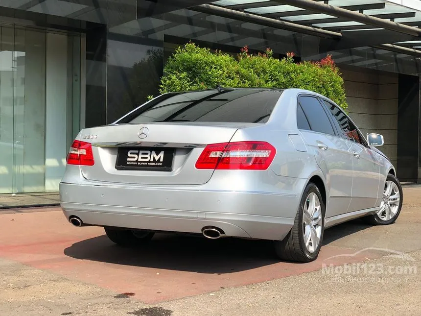 Jual Mobil Mercedes-Benz E300 2009 Avantgarde AMG 3.0 di DKI Jakarta Automatic Sedan Abu-abu Rp ...