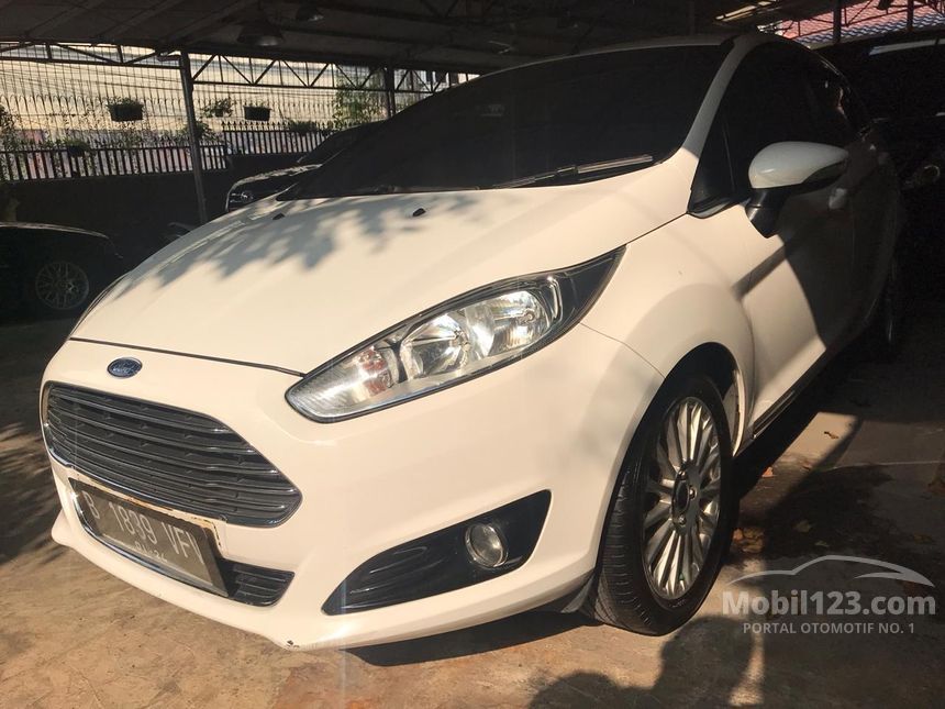 Jual Mobil Ford Fiesta 2013 Sport 1.5 di DKI Jakarta Automatic ...