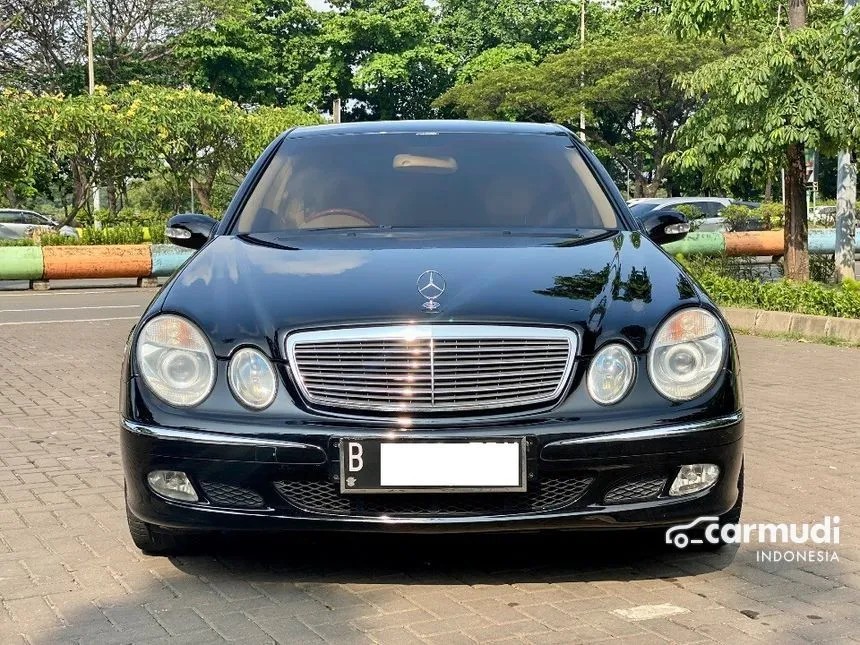 Jual Mobil Mercedes-Benz E240 2004 2.6 di DKI Jakarta Automatic Sedan Hitam Rp 165.000.000 ...