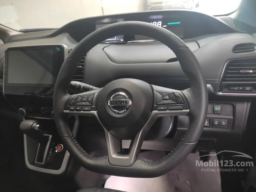 Jual Mobil Nissan Serena 2022 Highway Star 2.0 di DKI Jakarta Automatic ...